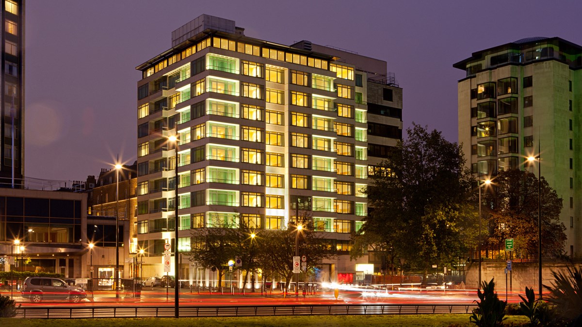 Deluxe City Room | COMO Metropolitan London | Inspirato